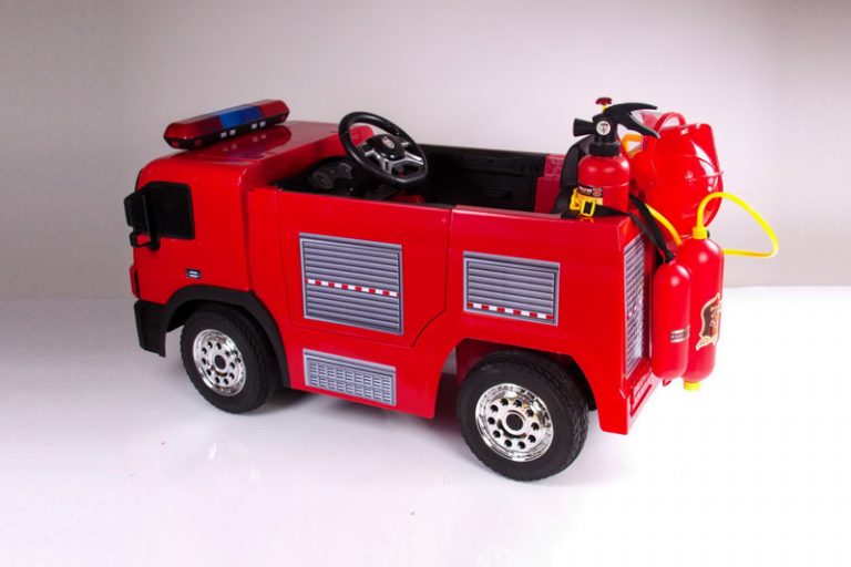12V Ride On Remote Control Fire Engine / Truck Toy Car With Rubber ...